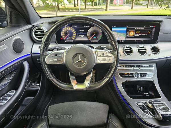 Melns Mercedes-Benz E-Class 2020 Pērnava, ar dzinēja tilpumu 2.00 L un nobraukumu 275 tūkst. km par 19900 €, foto 6 vietnē AUTOMOTO.COM.LV
