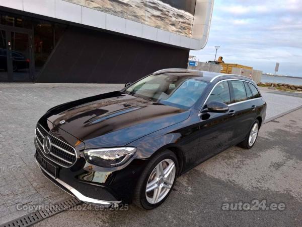 Melns Mercedes-Benz E-Class 2021 Tallina, ar dzinēja tilpumu 2.00 L un nobraukumu 208 tūkst. km par 24900 €, foto 11 vietnē AUTOMOTO.COM.LV