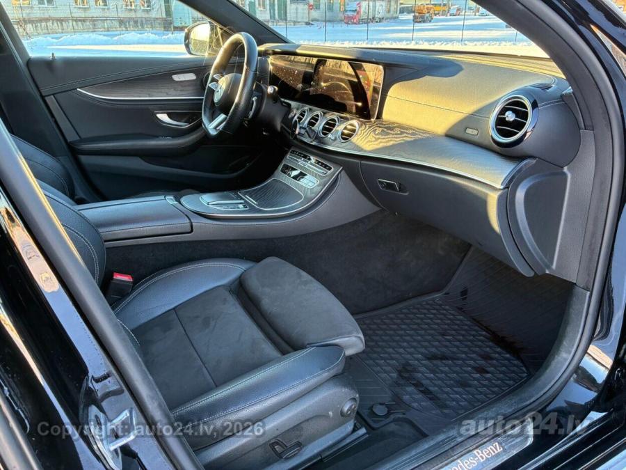 Melns Mercedes-Benz E-Class 2021 Tallina, ar dzinēja tilpumu 2.00 L un nobraukumu 230 tūkst. km par 27500 €, foto 6 vietnē AUTOMOTO.COM.LV