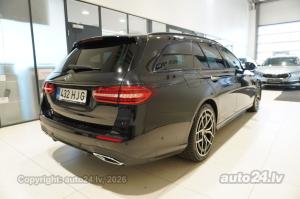 Melns Mercedes-Benz E-Class 2021 Tallina, ar dzinēja tilpumu 2.00 L un nobraukumu 88 tūkst. km par 32500 €, foto 4 vietnē AUTOMOTO.COM.LV