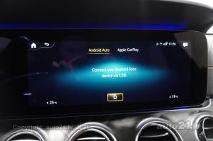 Melns Mercedes-Benz E-Class 2021 Tallina, ar dzinēja tilpumu 2.00 L un nobraukumu 88 tūkst. km par 32500 €, foto 22 vietnē AUTOMOTO.COM.LV