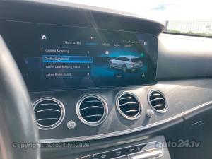 Melns Mercedes-Benz E-Class 2021 Tallina, ar dzinēja tilpumu 2.00 L un nobraukumu 143 tūkst. km par 37000 €, foto 17 vietnē AUTOMOTO.COM.LV