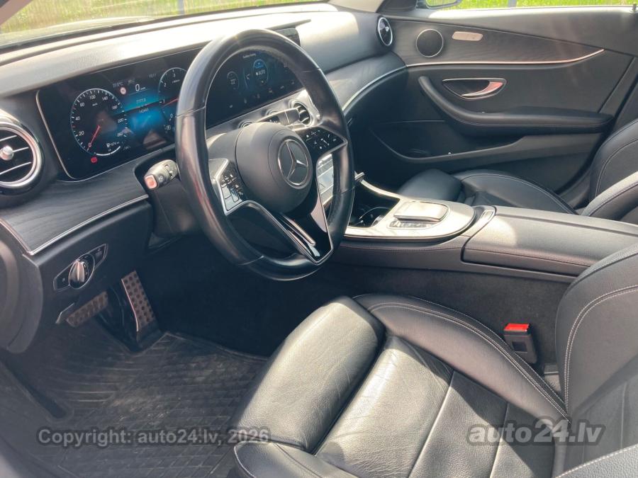 Melns Mercedes-Benz E-Class 2021 Tallina, ar dzinēja tilpumu 2.00 L un nobraukumu 143 tūkst. km par 37000 €, foto 25 vietnē AUTOMOTO.COM.LV