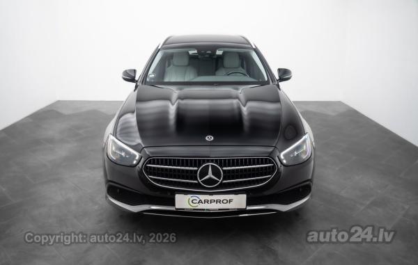 Черный Мерседес Е-Класс 2021 в Таллин, объемом двигателя 2.00 л и пробегом 227 тыс. км за 21999 €, фото 2 на AUTOMOTO.COM.LV