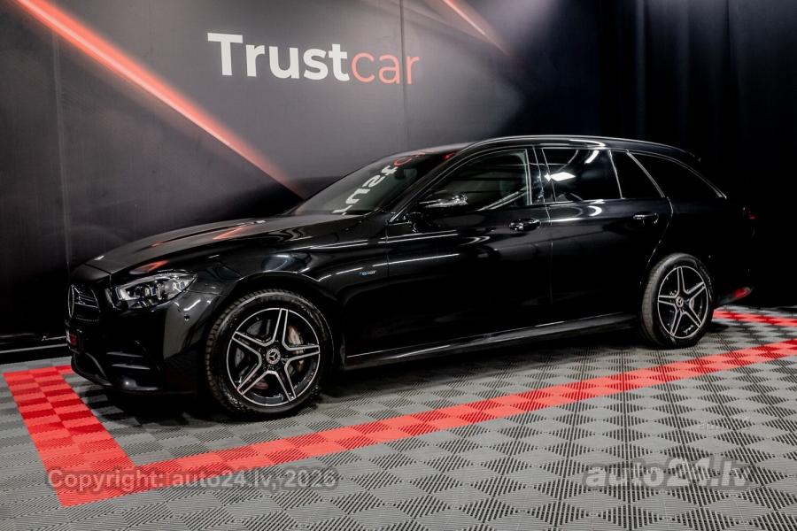 Black Mercedes-Benz E-Class 2021 in Parnu, with an engine capacity of 2.00 L and mileage of 200 thousand km for 24500 €, photo 5 on AUTOMOTO.COM.LV