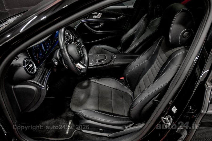 Black Mercedes-Benz E-Class 2021 in Parnu, with an engine capacity of 2.00 L and mileage of 200 thousand km for 24500 €, photo 17 on AUTOMOTO.COM.LV