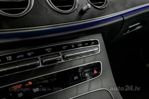 Black Mercedes-Benz E-Class 2021 in Parnu, with an engine capacity of 2.00 L and mileage of 200 thousand km for 24500 €, photo 24 on AUTOMOTO.COM.LV