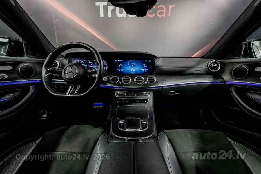 Black Mercedes-Benz E-Class 2021 in Parnu, with an engine capacity of 2.00 L and mileage of 200 thousand km for 24500 €, photo 29 on AUTOMOTO.COM.LV
