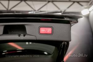 Melns Mercedes-Benz E-Class 2021 Pērnava, ar dzinēja tilpumu 2.00 L un nobraukumu 233 tūkst. km par 21900 €, foto 23 vietnē AUTOMOTO.COM.LV