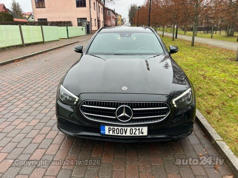 Melns Mercedes-Benz E-Class 2022 Tallina, ar dzinēja tilpumu 1.99 L un nobraukumu 177 tūkst. km par 27900 €, foto 1 vietnē AUTOMOTO.COM.LV