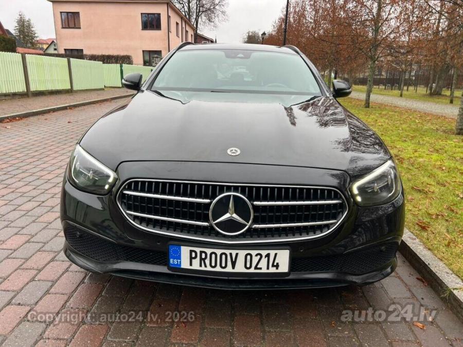 Melns Mercedes-Benz E-Class 2022 Tallina, ar dzinēja tilpumu 1.99 L un nobraukumu 177 tūkst. km par 27900 €, foto 2 vietnē AUTOMOTO.COM.LV