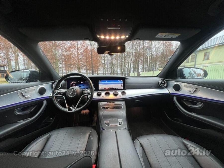 Melns Mercedes-Benz E-Class 2022 Tallina, ar dzinēja tilpumu 1.99 L un nobraukumu 177 tūkst. km par 27900 €, foto 23 vietnē AUTOMOTO.COM.LV