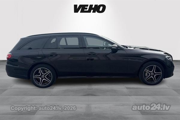 Black Mercedes-Benz E-Class 2022 in Parnu, with an engine capacity of 2.00 L and mileage of 99 thousand km for 35500 €, photo 2 on AUTOMOTO.COM.LV