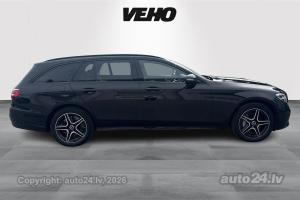 Melns Mercedes-Benz E-Class 2022 Pērnava, ar dzinēja tilpumu 2.00 L un nobraukumu 99 tūkst. km par 35500 €, foto 3 vietnē AUTOMOTO.COM.LV