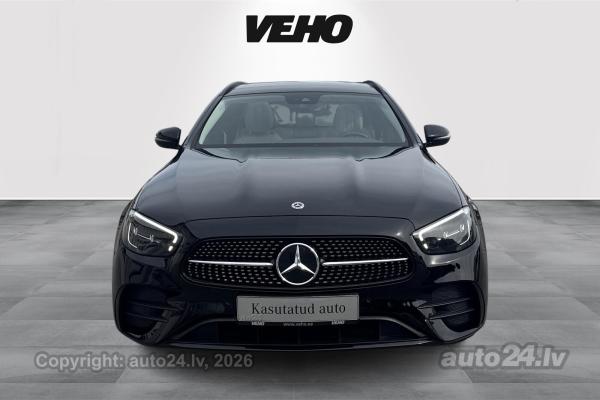 Black Mercedes-Benz E-Class 2022 in Parnu, with an engine capacity of 2.00 L and mileage of 99 thousand km for 35500 €, photo 5 on AUTOMOTO.COM.LV