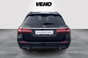 Melns Mercedes-Benz E-Class 2022 Pērnava, ar dzinēja tilpumu 2.00 L un nobraukumu 99 tūkst. km par 35500 €, foto 7 vietnē AUTOMOTO.COM.LV
