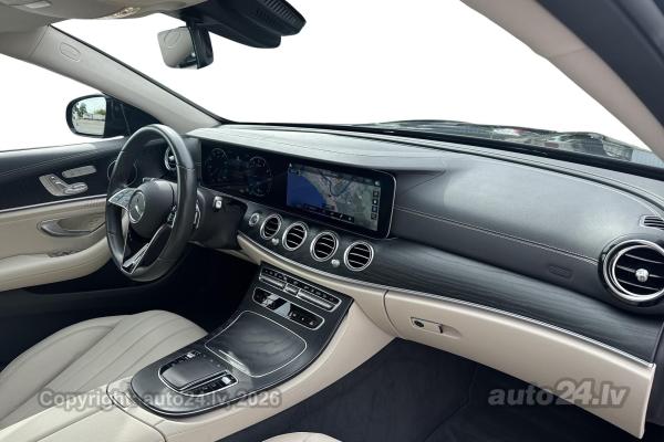 Black Mercedes-Benz E-Class 2022 in Parnu, with an engine capacity of 2.00 L and mileage of 99 thousand km for 35500 €, photo 7 on AUTOMOTO.COM.LV