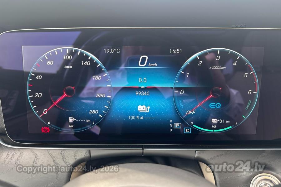 Melns Mercedes-Benz E-Class 2022 Pērnava, ar dzinēja tilpumu 2.00 L un nobraukumu 99 tūkst. km par 35500 €, foto 16 vietnē AUTOMOTO.COM.LV