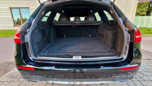 Black Mercedes-Benz E-Class 2022 in Tallinn, with an engine capacity of 3.00 L and mileage of 62 thousand km for 49900 €, photo 25 on AUTOMOTO.COM.LV