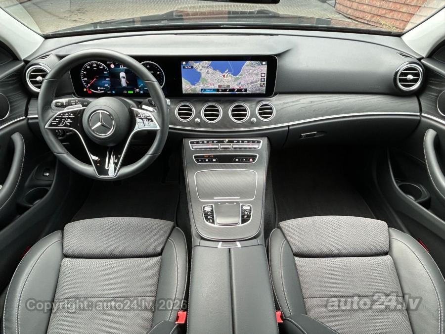 Melns Mercedes-Benz E-Class 2023 Tallina, ar dzinēja tilpumu 2.00 L un nobraukumu 77 tūkst. km par 34900 €, foto 16 vietnē AUTOMOTO.COM.LV