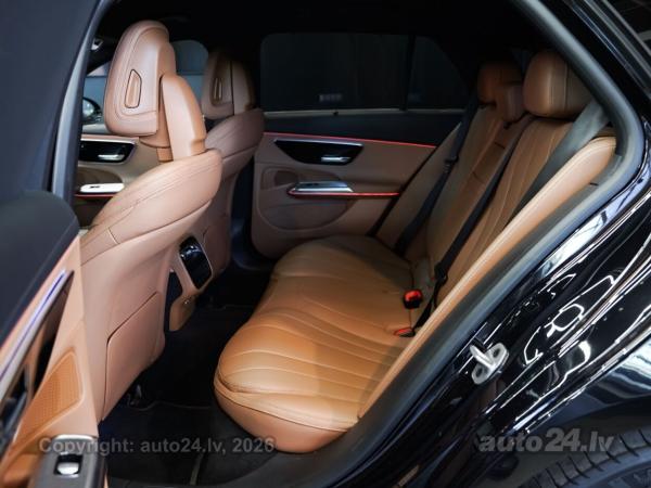 Black Mercedes-Benz E-Class 2024 in Tallinn, with an engine capacity of 2.00 L and mileage of 24 thousand km for 61900 €, photo 8 on AUTOMOTO.COM.LV