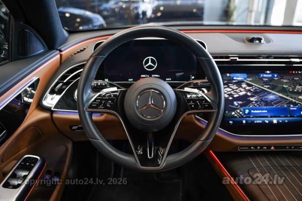 Black Mercedes-Benz E-Class 2024 in Tallinn, with an engine capacity of 2.00 L and mileage of 24 thousand km for 61900 €, photo 10 on AUTOMOTO.COM.LV
