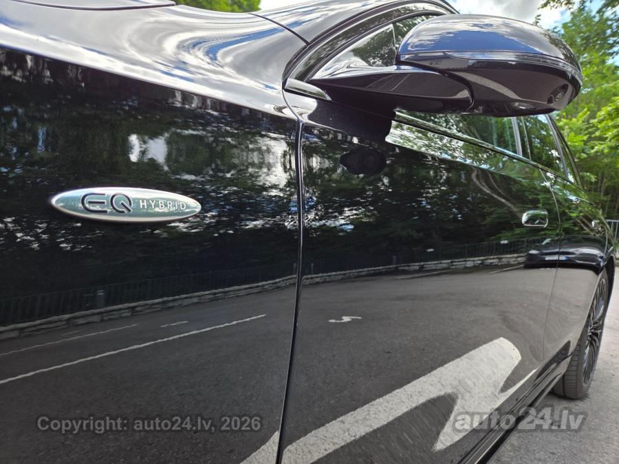 Black Mercedes-Benz E-Class 2025 in Viljandi, with an engine capacity of 2.00 L and mileage of 10 thousand km for 63999 €, photo 15 on AUTOMOTO.COM.LV