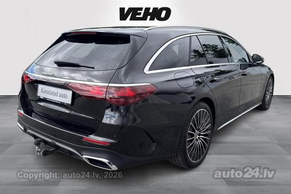 Melns Mercedes-Benz E-Class 2025 Pērnava, ar dzinēja tilpumu 2.00 L un nobraukumu 44 tūkst. km par 59900 €, foto 3 vietnē AUTOMOTO.COM.LV