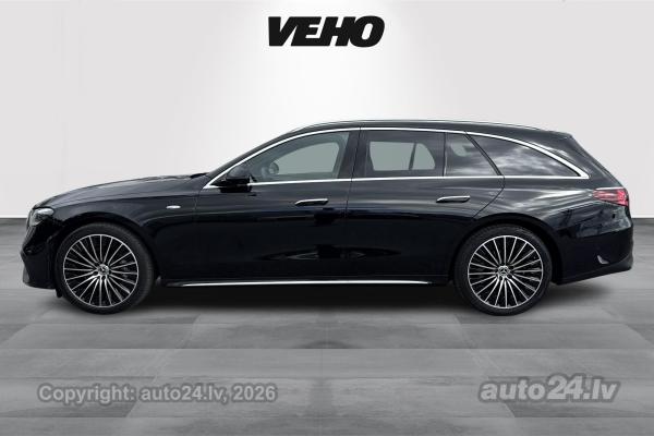 Melns Mercedes-Benz E-Class 2025 Pērnava, ar dzinēja tilpumu 2.00 L un nobraukumu 44 tūkst. km par 59900 €, foto 4 vietnē AUTOMOTO.COM.LV