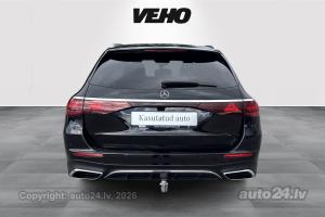Melns Mercedes-Benz E-Class 2025 Pērnava, ar dzinēja tilpumu 2.00 L un nobraukumu 44 tūkst. km par 59900 €, foto 7 vietnē AUTOMOTO.COM.LV