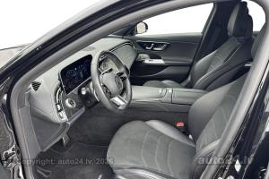 Melns Mercedes-Benz E-Class 2025 Pērnava, ar dzinēja tilpumu 2.00 L un nobraukumu 44 tūkst. km par 59900 €, foto 9 vietnē AUTOMOTO.COM.LV