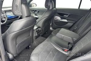 Melns Mercedes-Benz E-Class 2025 Pērnava, ar dzinēja tilpumu 2.00 L un nobraukumu 44 tūkst. km par 59900 €, foto 15 vietnē AUTOMOTO.COM.LV