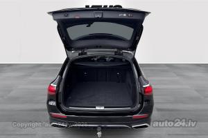 Melns Mercedes-Benz E-Class 2025 Pērnava, ar dzinēja tilpumu 2.00 L un nobraukumu 44 tūkst. km par 59900 €, foto 17 vietnē AUTOMOTO.COM.LV