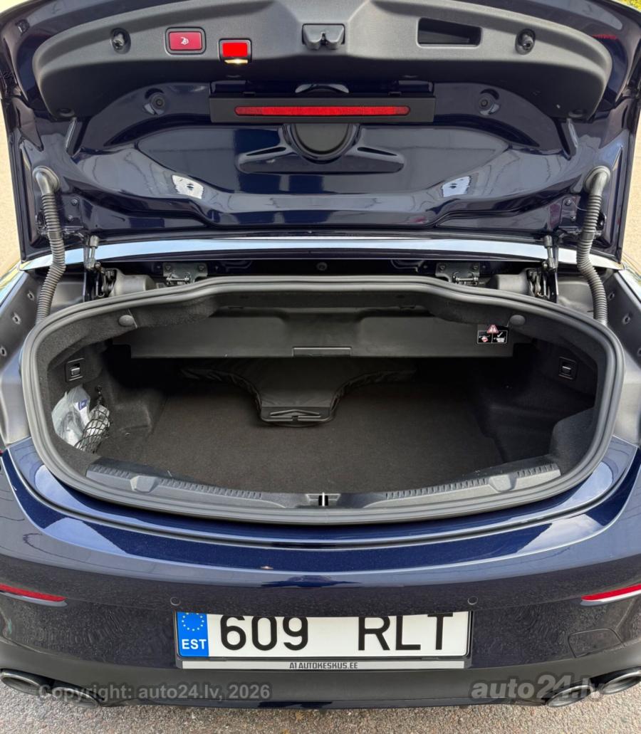 Zils Mercedes-Benz E-Class 2019 Tallina, ar dzinēja tilpumu 3.00 L un nobraukumu 77 tūkst. km par 52500 €, foto 13 vietnē AUTOMOTO.COM.LV
