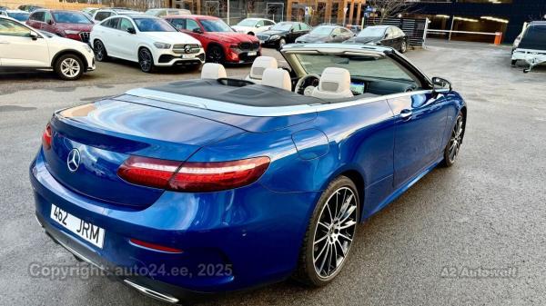Blue Mercedes-Benz E-Class 2022 in Tallinn, with an engine capacity of 2.00 L and mileage of 44 thousand km for 49900 €, photo 11 on AUTOMOTO.COM.LV