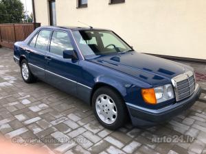 Blue Mercedes-Benz E-Class 1991 in Tallinn, with an engine capacity of 2.00 L and mileage of 18 thousand km for 9999 €, photo  on AUTOMOTO.COM.LV