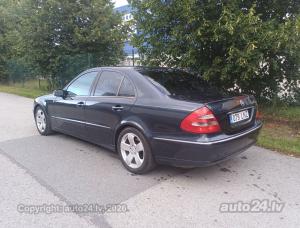 Синий Мерседес Е-Класс 2005 в Таллин, объемом двигателя 3.20 л и пробегом 360 тыс. км за 4250 €, фото 7 на AUTOMOTO.COM.LV