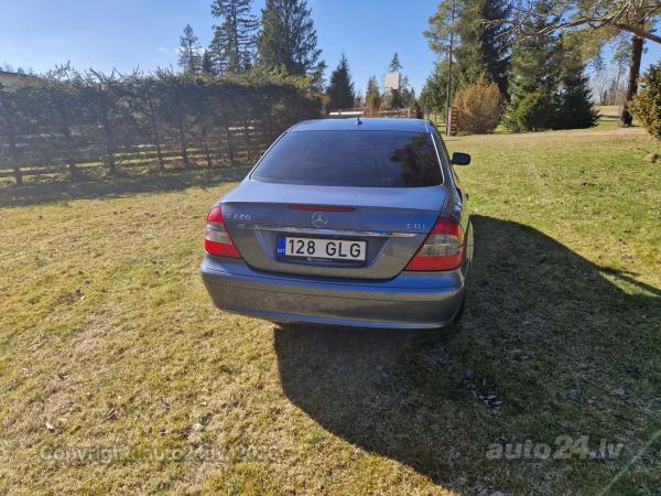 Blue Mercedes-Benz E-Class 2007 in Tallinn, with an engine capacity of 2.10 L and mileage of 307 thousand km for 11000 €, photo 2 on AUTOMOTO.COM.LV