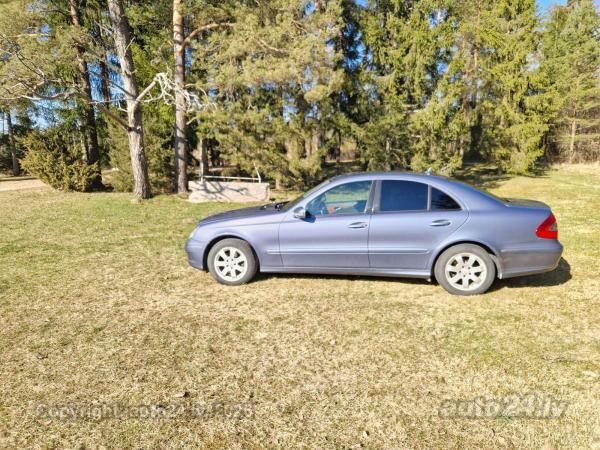 Blue Mercedes-Benz E-Class 2007 in Tallinn, with an engine capacity of 2.10 L and mileage of 307 thousand km for 11000 €, photo 4 on AUTOMOTO.COM.LV