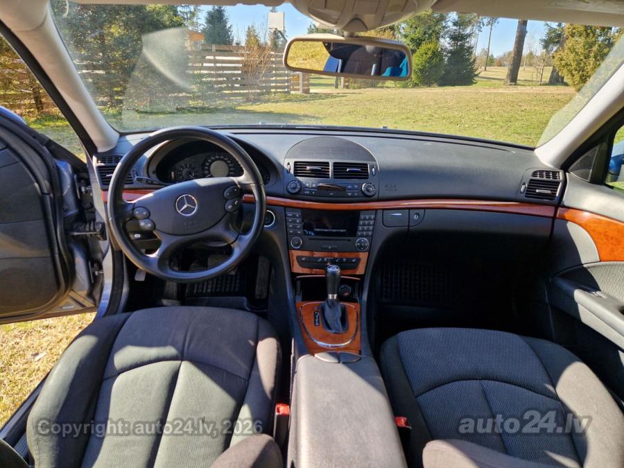 Blue Mercedes-Benz E-Class 2007 in Tallinn, with an engine capacity of 2.10 L and mileage of 307 thousand km for 11000 €, photo 6 on AUTOMOTO.COM.LV
