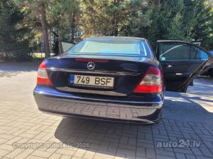 Zils Mercedes-Benz E-Class 2007 Tallina, ar dzinēja tilpumu 2.10 L un nobraukumu 0 tūkst. km par 3000 €, foto 5 vietnē AUTOMOTO.COM.LV