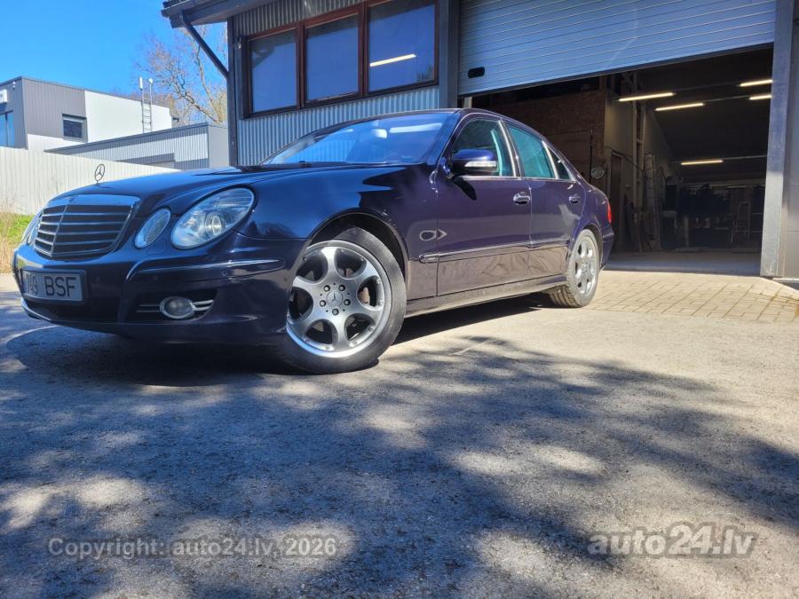 Zils Mercedes-Benz E-Class 2007 Tallina, ar dzinēja tilpumu 2.10 L un nobraukumu 0 tūkst. km par 3000 €, foto 7 vietnē AUTOMOTO.COM.LV