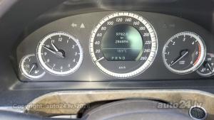 Zils Mercedes-Benz E-Class 2009 Tallina, ar dzinēja tilpumu 2.10 L un nobraukumu 287 tūkst. km par 7000 €, foto 14 vietnē AUTOMOTO.COM.LV