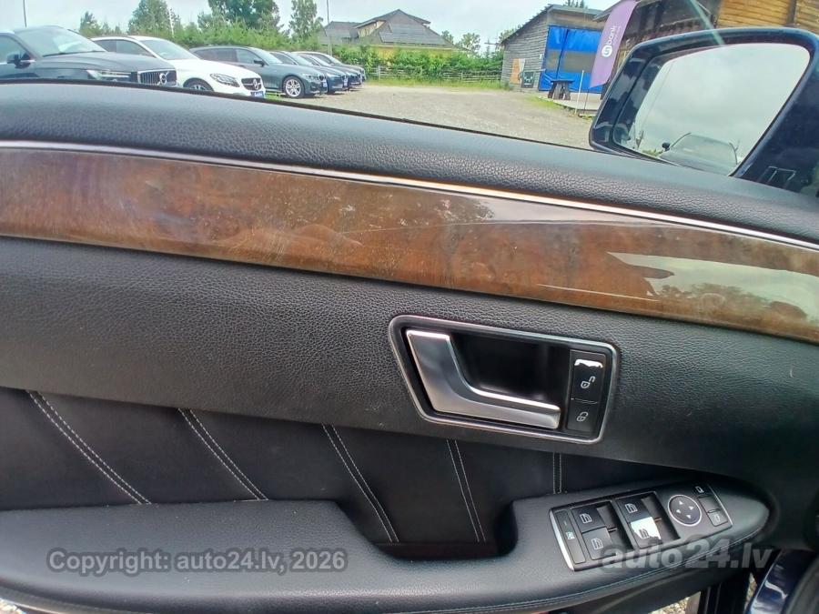 Zils Mercedes-Benz E-Class 2016 Tartu, ar dzinēja tilpumu 2.10 L un nobraukumu 333 tūkst. km par 9800 €, foto 20 vietnē AUTOMOTO.COM.LV