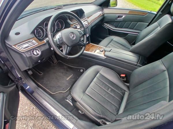 Синий Мерседес Е-Класс 2016 в Тарту, объемом двигателя 2.10 л и пробегом 333 тыс. км за 9800 €, фото 10 на AUTOMOTO.COM.LV