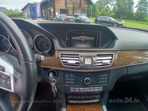 Zils Mercedes-Benz E-Class 2016 Tartu, ar dzinēja tilpumu 2.10 L un nobraukumu 333 tūkst. km par 9800 €, foto 13 vietnē AUTOMOTO.COM.LV