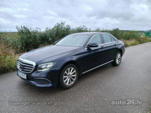 Blue Mercedes-Benz E-Class 2016 in Tallinn, with an engine capacity of 2.00 L and mileage of 176 thousand km for 19800 €, photo 5 on AUTOMOTO.COM.LV