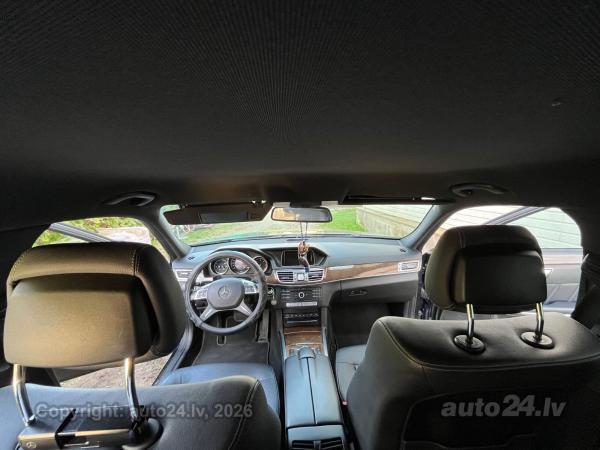 Blue Mercedes-Benz E-Class 2016 in Tallinn, with an engine capacity of 2.10 L and mileage of 335 thousand km for 10500 €, photo 8 on AUTOMOTO.COM.LV