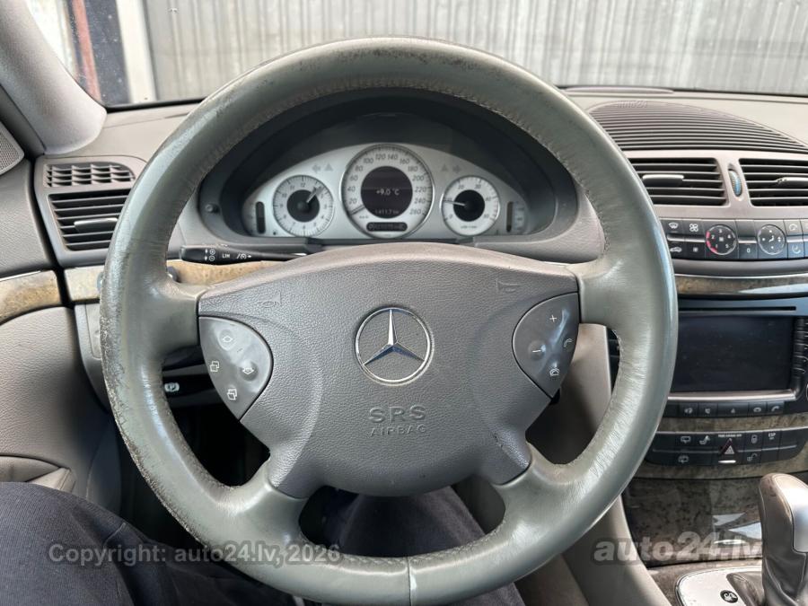 Blue Mercedes-Benz E-Class 2004 in Tallinn, with an engine capacity of 2.10 L and mileage of 421 thousand km for 1800 €, photo 11 on AUTOMOTO.COM.LV