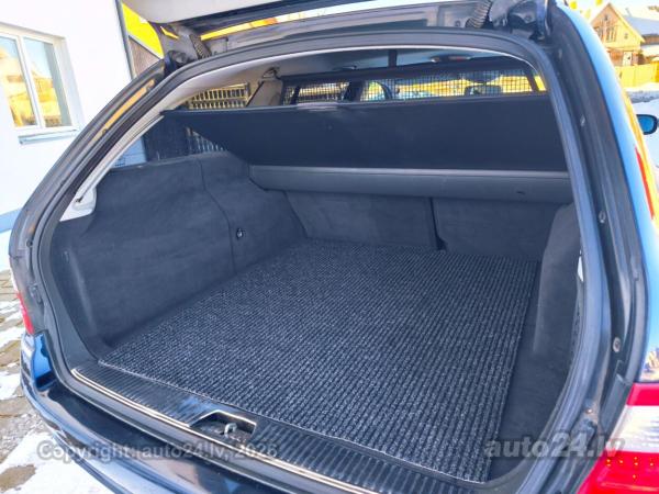 Blue Mercedes-Benz E-Class 2005 in Viljandi, with an engine capacity of 3.00 L and mileage of 317 thousand km for 3800 €, photo 11 on AUTOMOTO.COM.LV